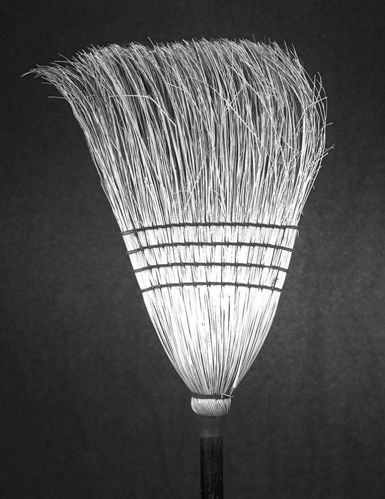 The Invisible Picture - Our Arts Magazine
